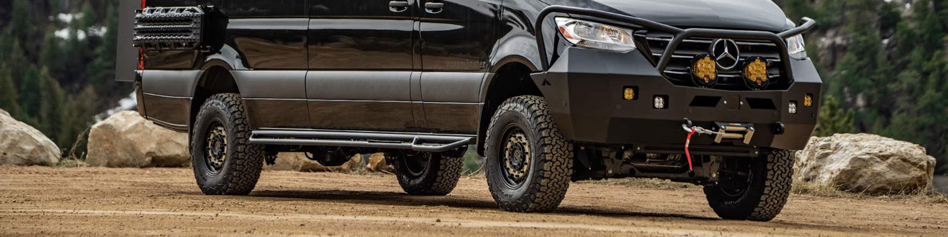 Sprinter Nerf Bars & Side Steps – Aluminess