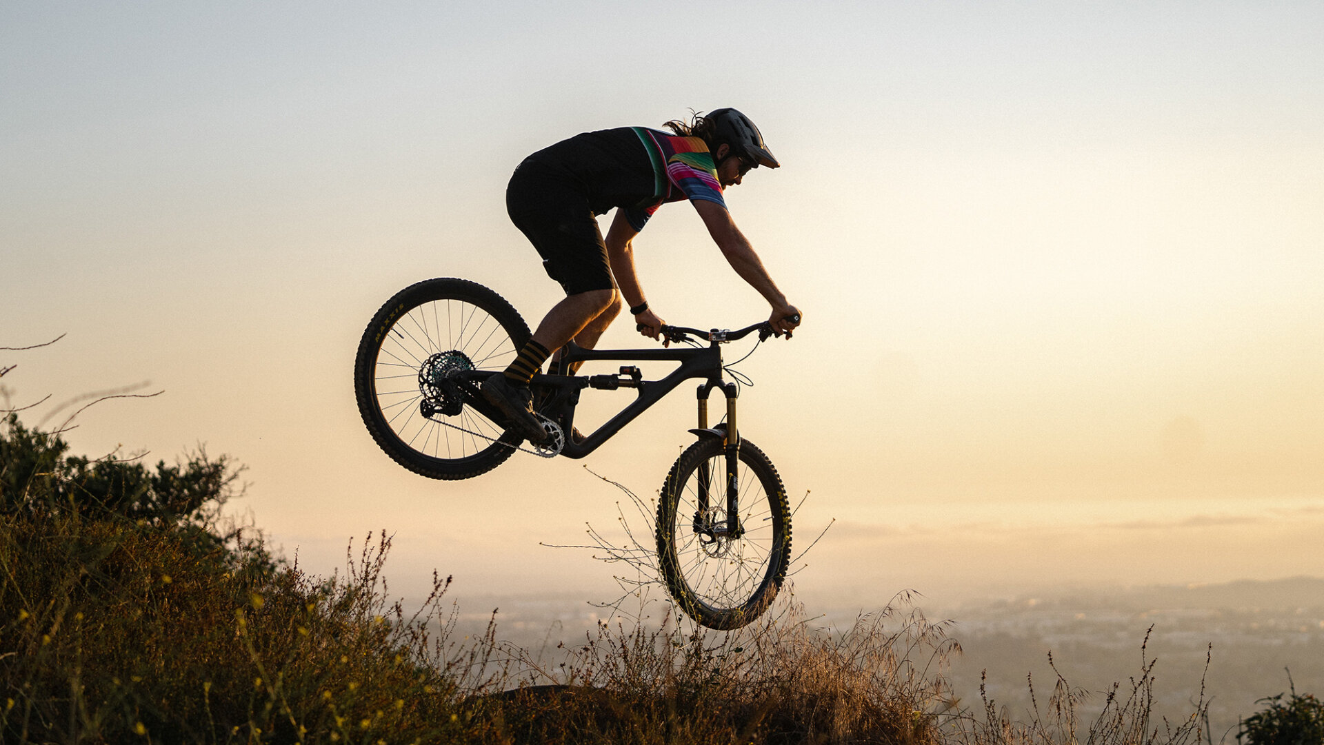 Aluminess PowerLift Bike Rack: What You need to Know!